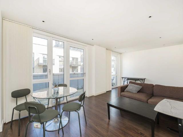Devan Grove, Manor House, N4, London
