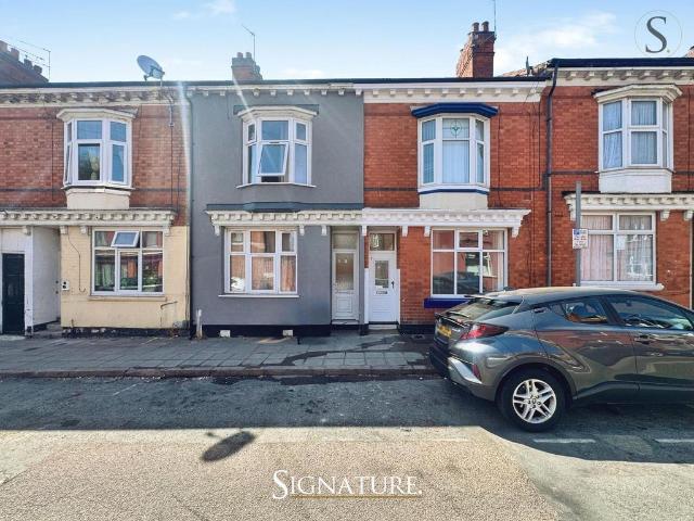 Devana Road, Leicester, LE2 3 bed terraced house to rent £1,195 pcm £276 pw