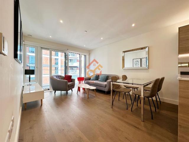 Deveraux House, Duke Of Wellington Avenue, London SE18, 2 bed flat to rent, £2,750 pcm | PrimeLocation