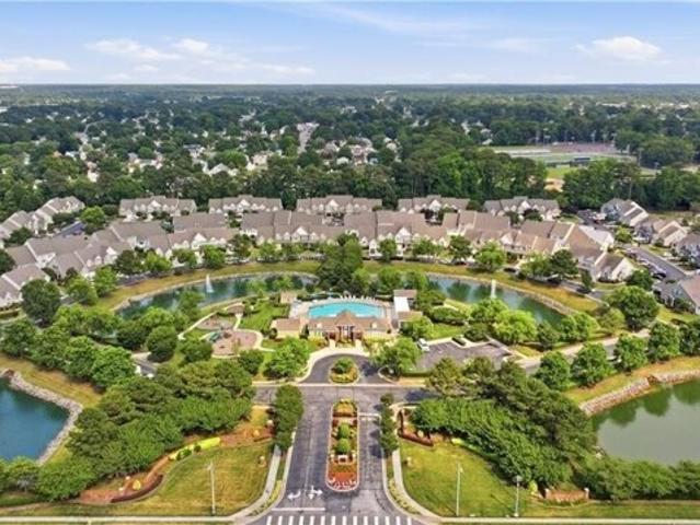 Devereaux Dr, Virginia Beach, Condo For Sale