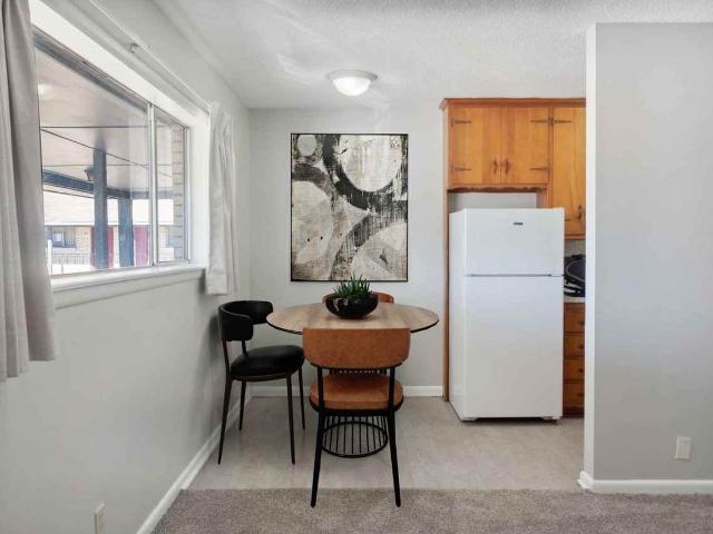 DeVille Apartments 1 Bedroom Apartment for Rent at 1115 E 48th St, Tulsa, OK 74105
