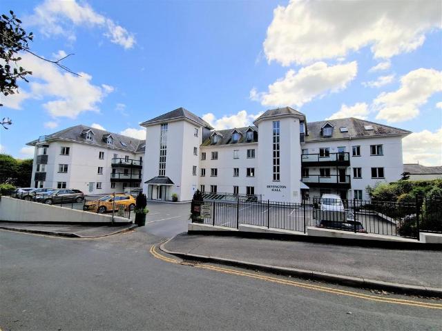 Devington Hall, Agar Road, Truro 2 bed apartment to rent £1,150 pcm £265 pw