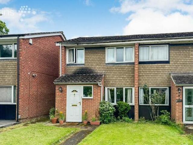 Devitt Close, Reading, 3 Bedroom Semi detached