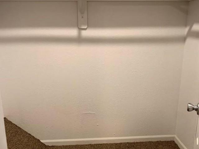 Devling Place Apartments 2 Bedroom Apartment for Rent at 3622 Ne Chouteau Trfy, Kansas City, MO 64120 East Bottoms