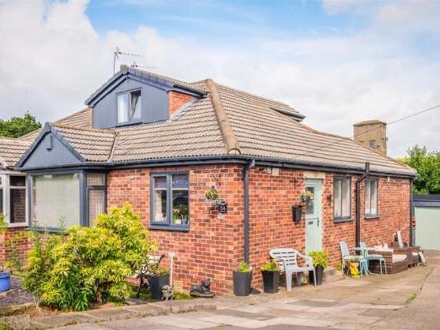Devon Way, Bailiff Bridge, 3 Bedroom Semi detached