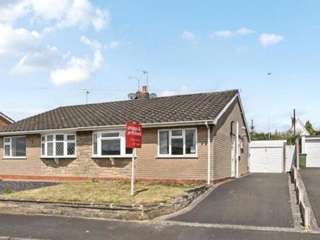 Devon Close, Kidderminster, 2 Bedroom Bungalow