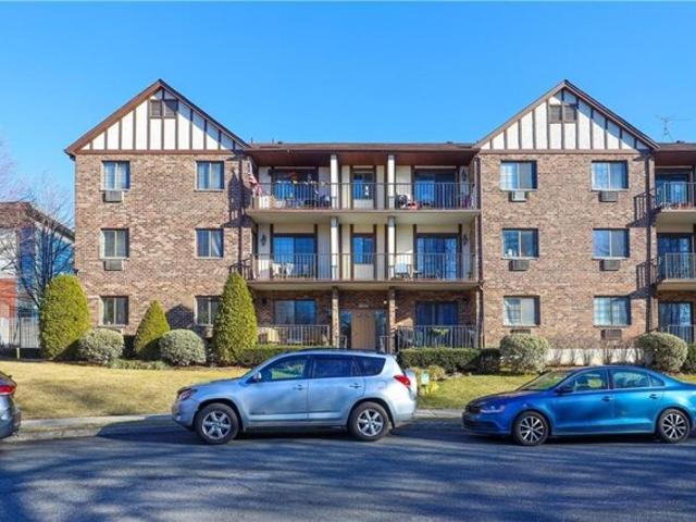 Devon Loop Apt,staten Island, Condo For Sale