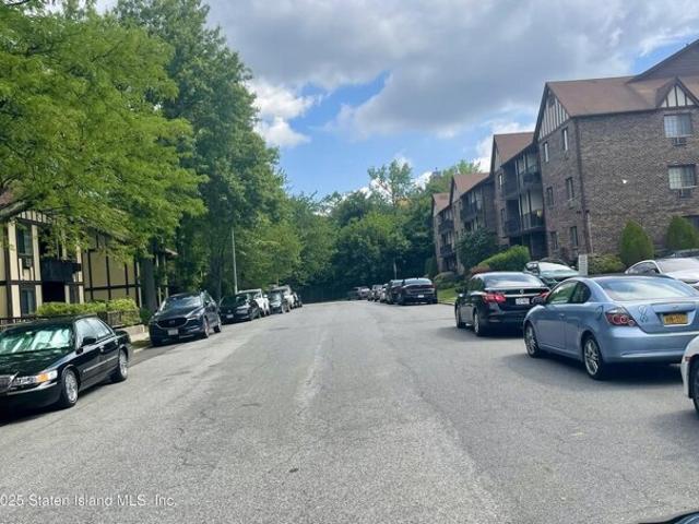 Devon Loop Apt,staten Island, Condo For Sale