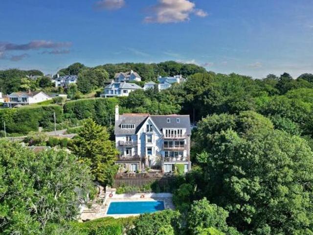 Devon Road, Salcombe, 3 Bedroom Penthouse