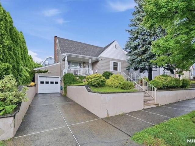 Devon St, Kearny, Home For Sale
