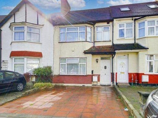 Devonia Gardens, London, 3 Bedroom Terraced