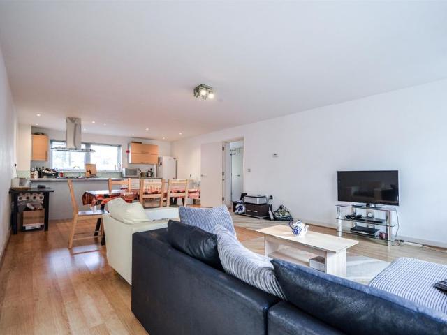 Devons Road, London, E3