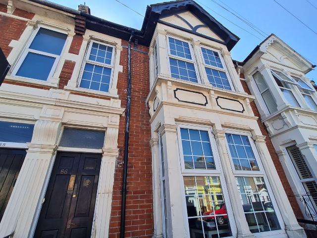 Devonshire Avenue, Southsea PO4, 5 bed property to rent, £2,200 pcm | PrimeLocation
