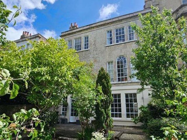 Devonshire Buildings, Bear Flat, 2 Bedroom Flat