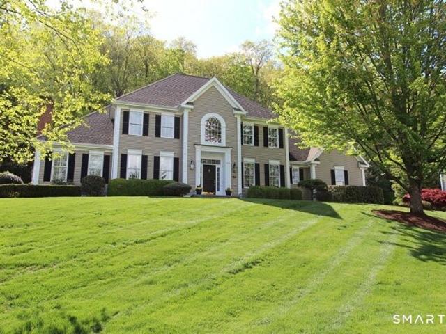 Devonshire Ct, Avon, Home For Sale