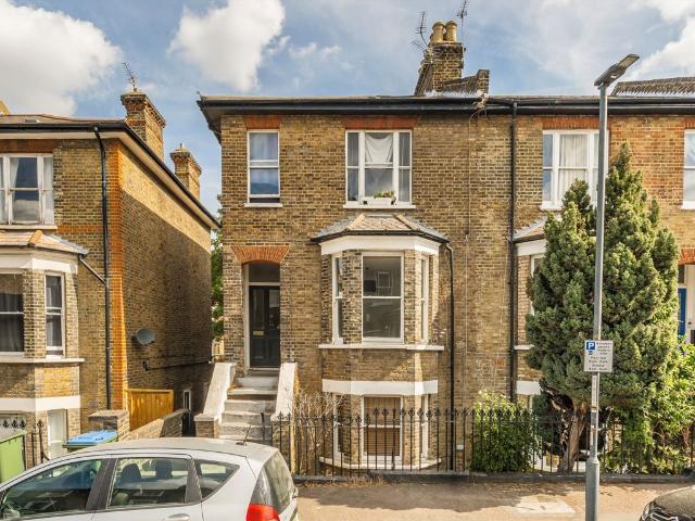 Devonshire Drive, Greenwich SE10, 1 bed flat to rent, £2,000 pcm | PrimeLocation