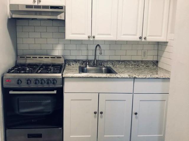 Devonshire Hall 1 Bedroom Apartment for Rent at 701 Burmont Rd, Drexel Hill, PA 19026
