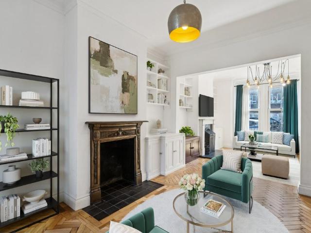 Devonshire Road, Chiswick, London, W4 4 bed terraced house to rent £5,499 pcm £1,269 pw