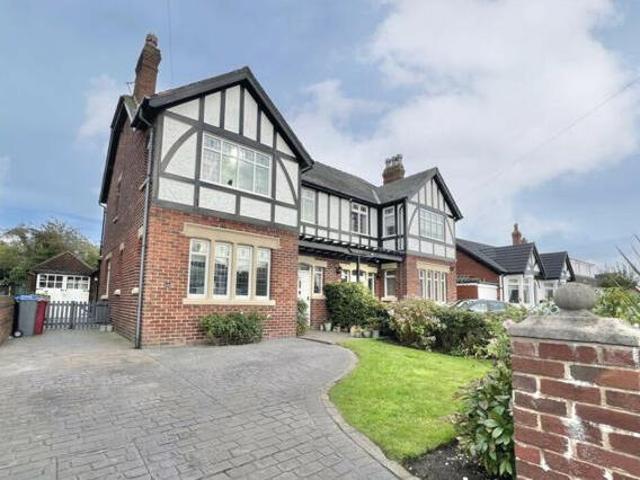 Devonshire Road, North Shore, 5 Bedroom Semi detached