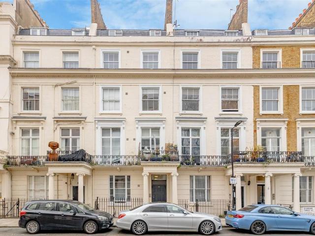 Devonshire Terrace, London W2 Studio to rent £1,733 pcm £400 pw