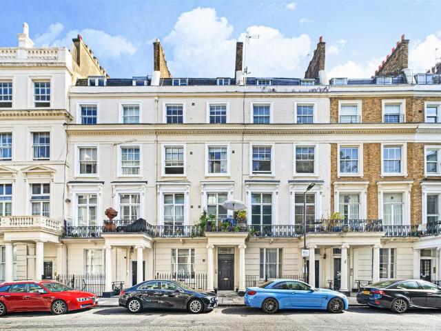 Devonshire Terrace, London W2 Studio to rent £1,820 pcm £420 pw