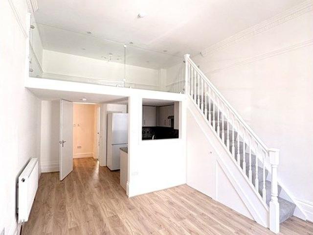 Devonshire Terrace, London W2, 2 bed flat to rent, £2,750 pcm | PrimeLocation