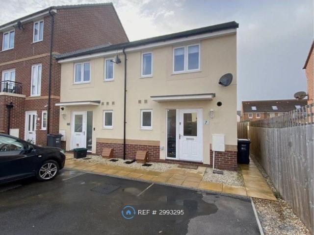 Devonshire Way, Bridgwater TA6, 2 bed end terrace house to rent, £1,095 pcm | PrimeLocation