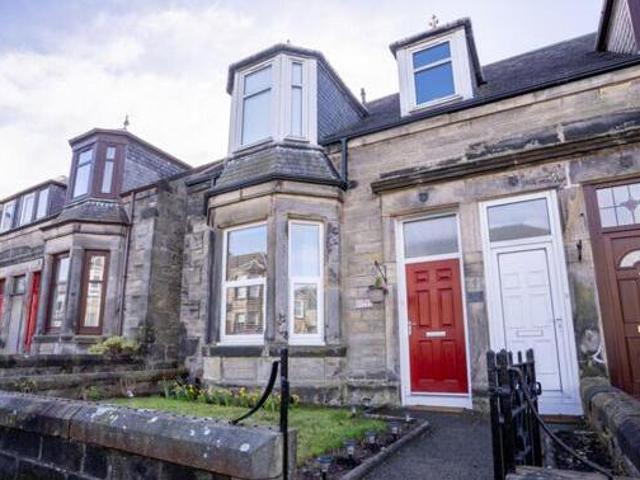 Dewar Street, Dunfermline, 2 Bedroom Flat