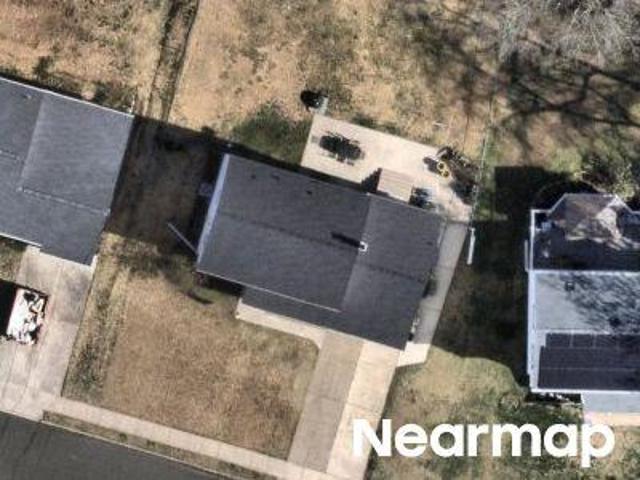 Dewberry Dr