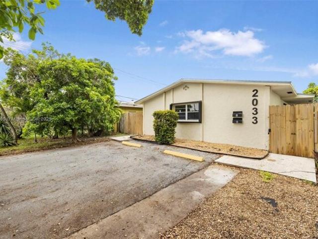 Dewey St, Hollywood, Home For Sale