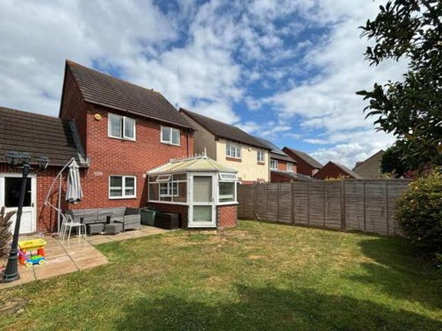 Dewfalls Drive, Bradley Stoke, 3 Bedroom Detached