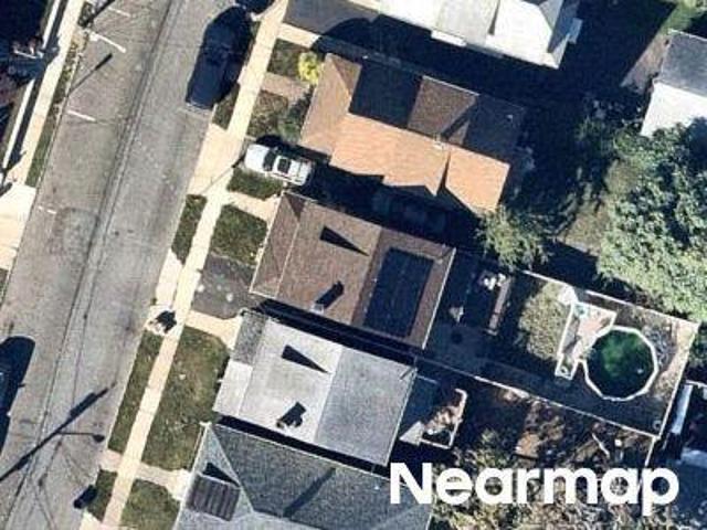 Dewitt Ave