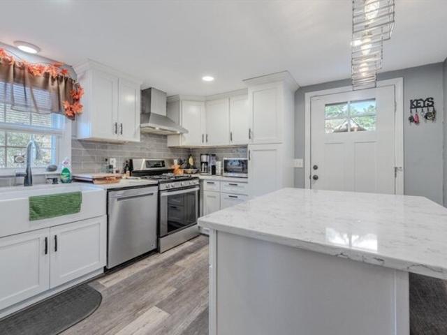 Dexter Ave, Dracut, Home For Sale