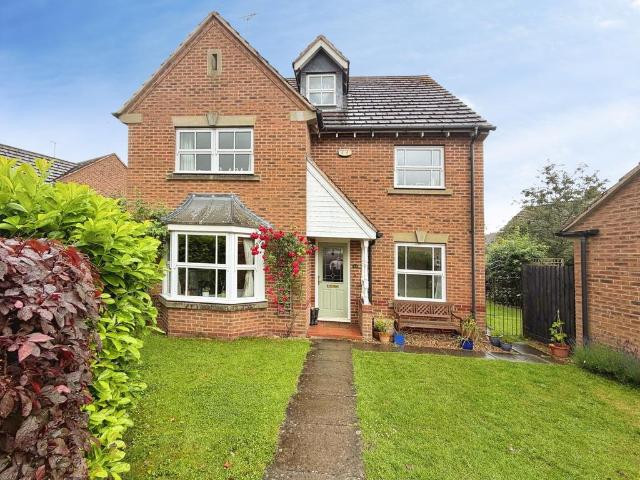 Dexter Way, Peterborough, PE8 5 bed property to rent £2,250 pcm £519 pw