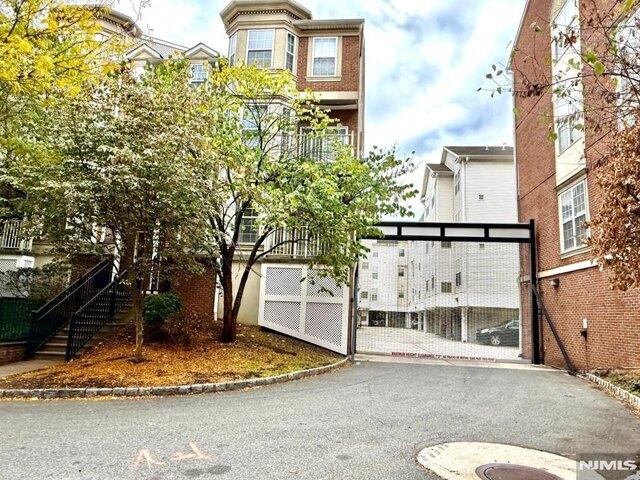 Dey St Apt,harrison, Condo For Sale