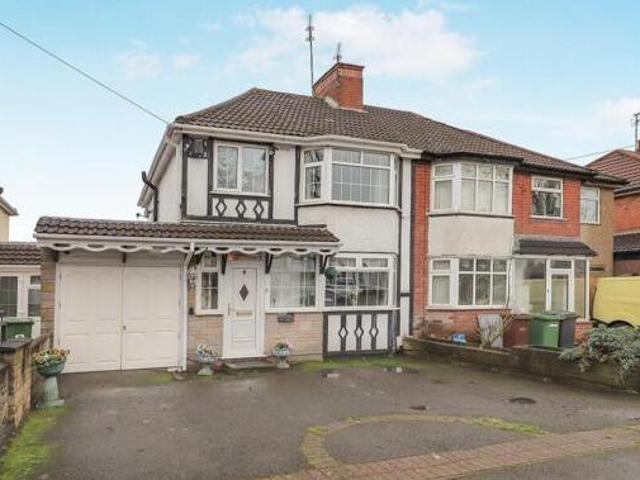 Deyncourt Road, Wednesfield, 3 Bedroom Semi detached