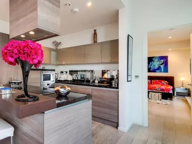 DF Tacos, 25 North Colonnade, London, E14 5HS, United Kingdom | 2 bed apartment for rent #154572216 | Rentberry