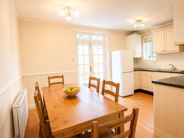 Dimsdale Drive, Enfield, London EN1, 2 bed terraced house to rent, £3,000 pcm | PrimeLocation