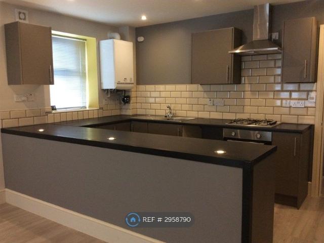 Dimsdale Parade East, Newcastle ST5, 2 bed flat to rent, £895 pcm | PrimeLocation