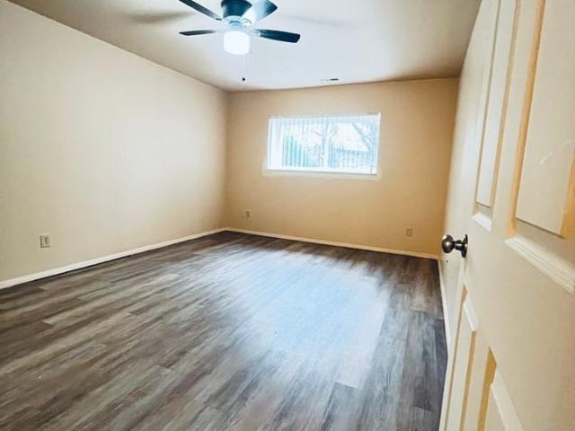 Dina Towers Condominiums 1 Bedroom Apartment for Rent at 3840 Applegate Ave, Cheviot, OH 45211 Cheviot