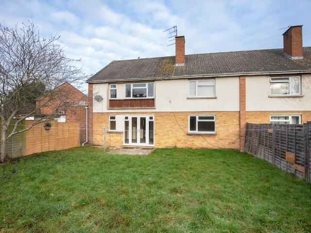 Dinas Close, Cheltenham GL51, 3 bed flat to rent, £1,300 pcm | PrimeLocation