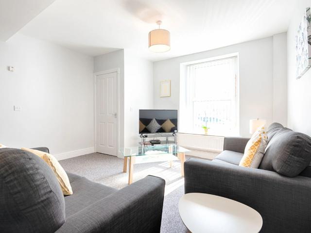 Dinas Street, Swansea SA6, 3 bed terraced house to rent, £800 pcm | PrimeLocation