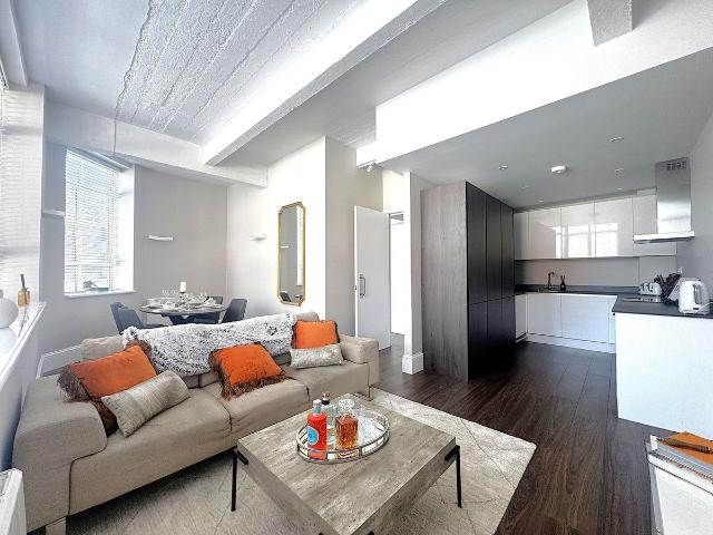 Dingley Road, Islington, London EC1V, 2 bed flat to rent, £3,695 pcm | PrimeLocation