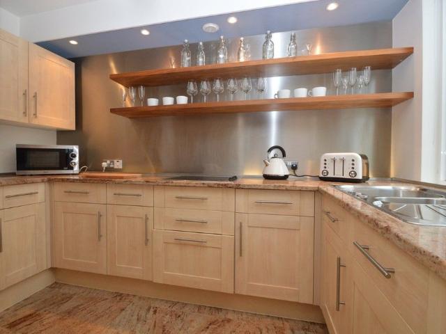 Dingley Road, Old Street, London EC1V, 2 bed flat to rent, £4,000 pcm | PrimeLocation