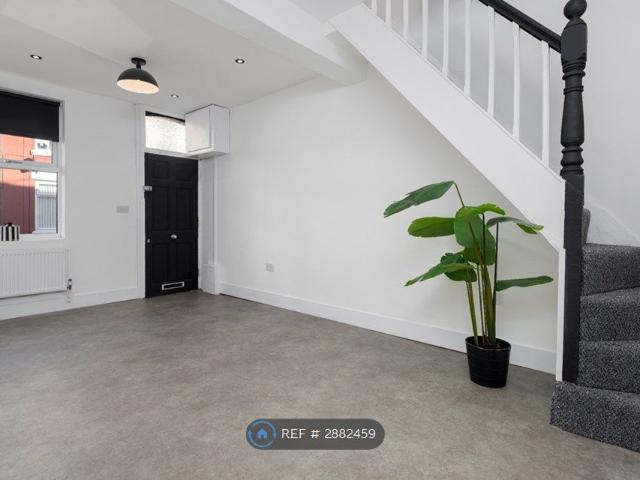 Dingle Grove, Liverpool L8, 3 bed terraced house to rent, £975 pcm | PrimeLocation