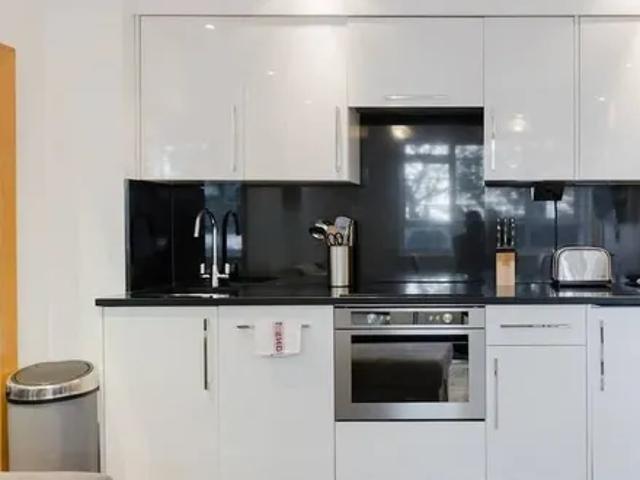 Dinings SW3, Lennox Gardens Mews, London, SW3 2JB, United Kingdom | Studio apartment for rent #167059067 | Rentberry