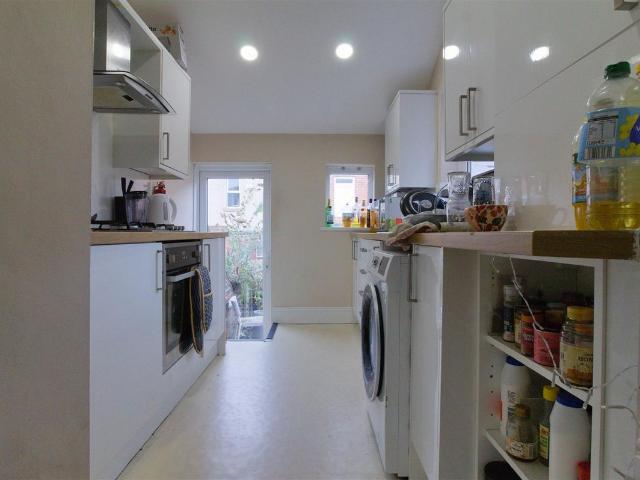 Dinsale Road, Sandyford NE2, 5 bed maisonette to rent, £2,173 pcm | PrimeLocation
