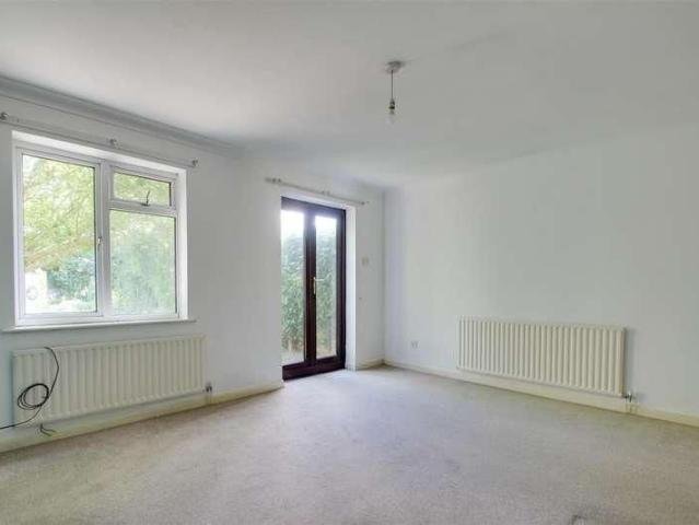 Dinsdale Gardens, Rustington, BN16