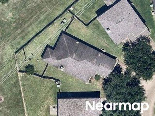 Diamond Crest Dr