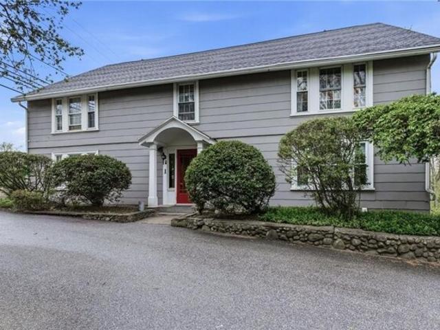Diamond Hill Rd, Woonsocket, Home For Sale